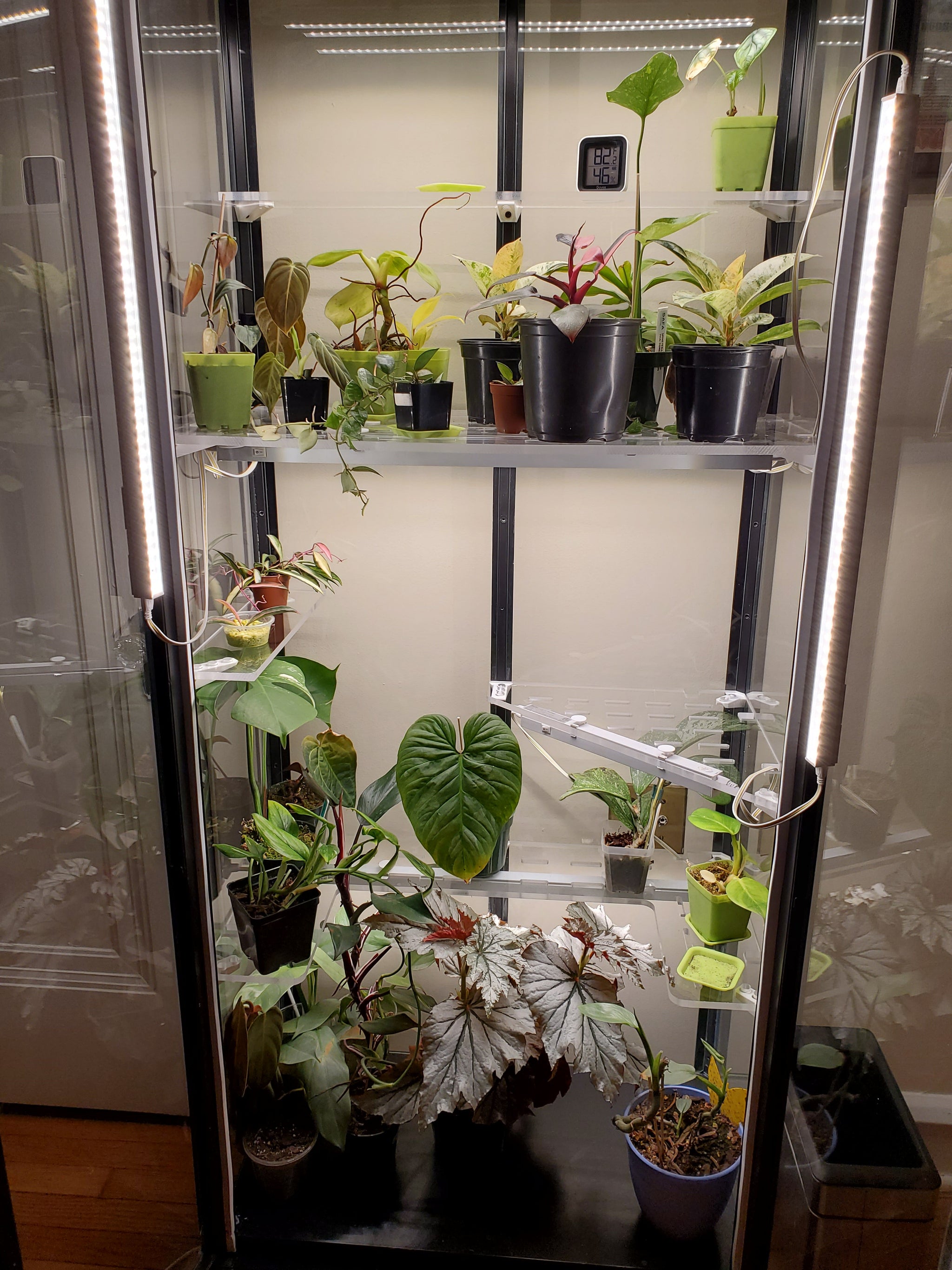 Milsbo Tall Shelves – hobbypilled